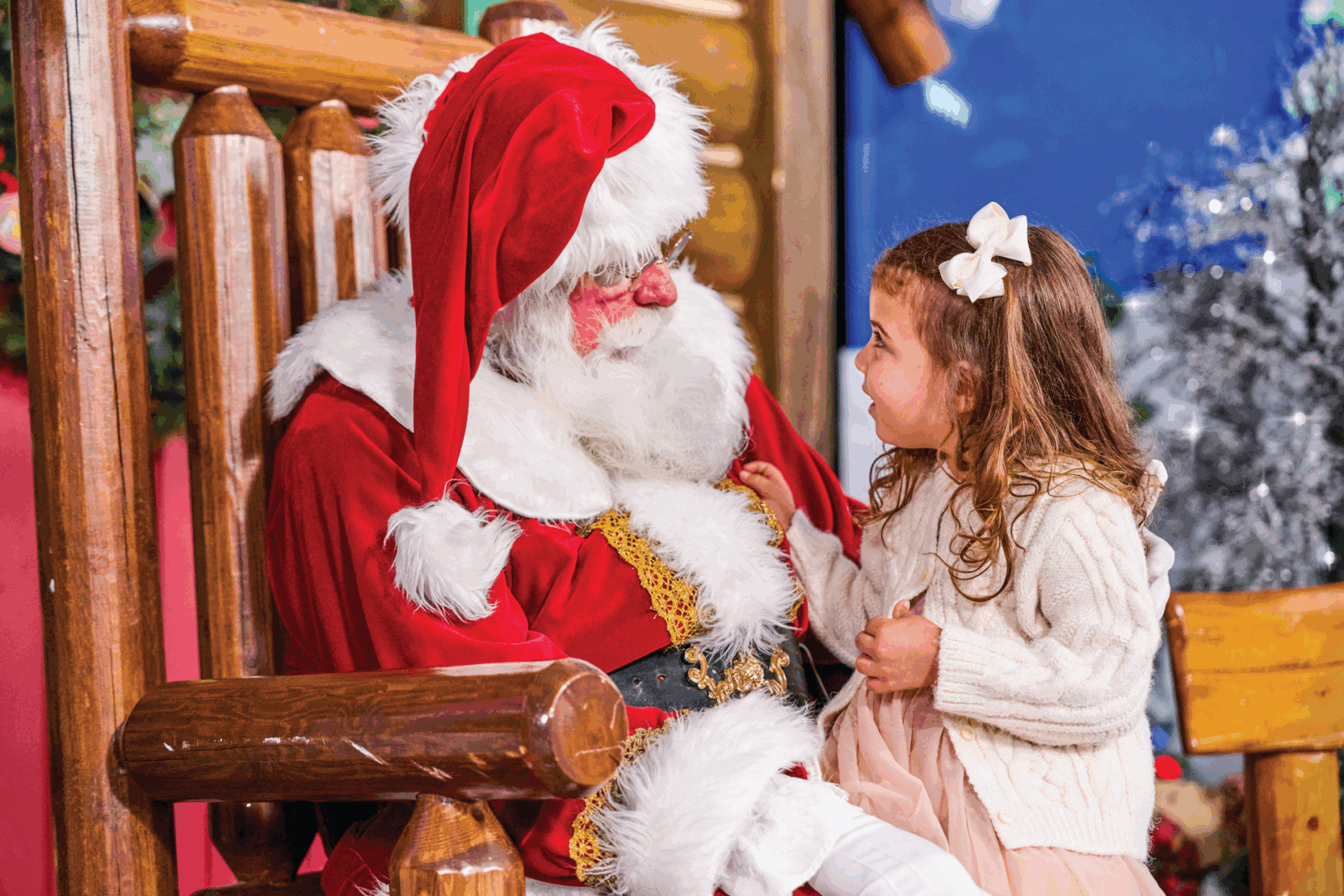 Santa’s Wonderland celebrates the magic of Christmas with FREE photos ...